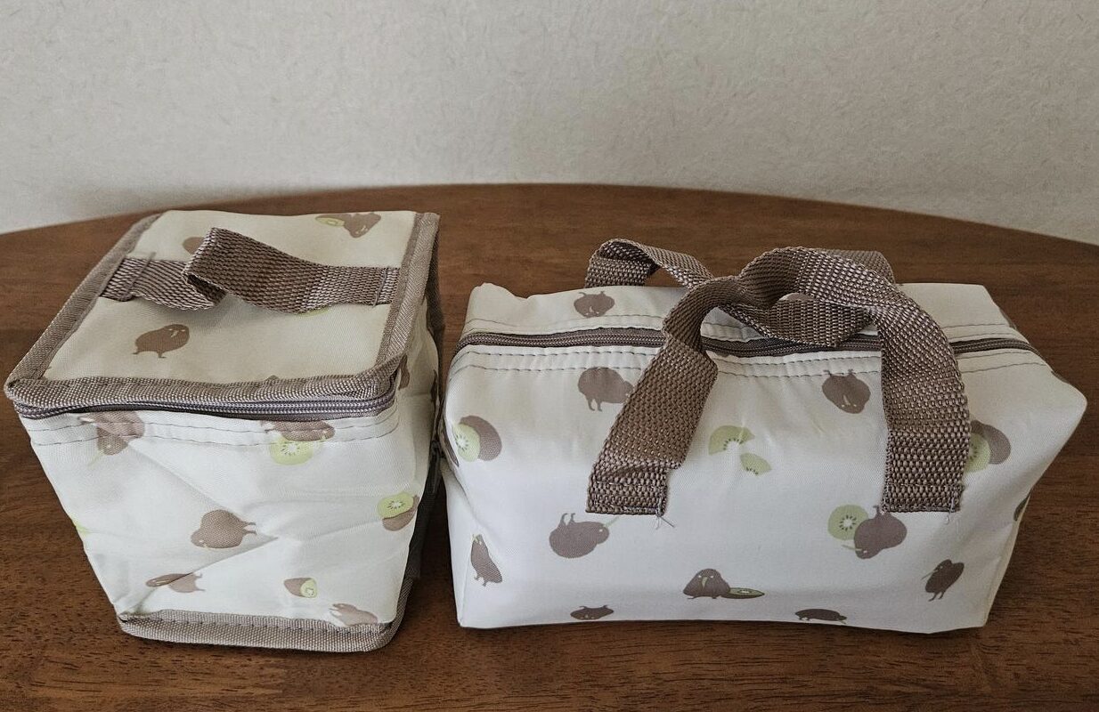 【100均】ダイソー/セリア等で保冷バックは買える？買ってよかったおすすめはコレ！ | navilog